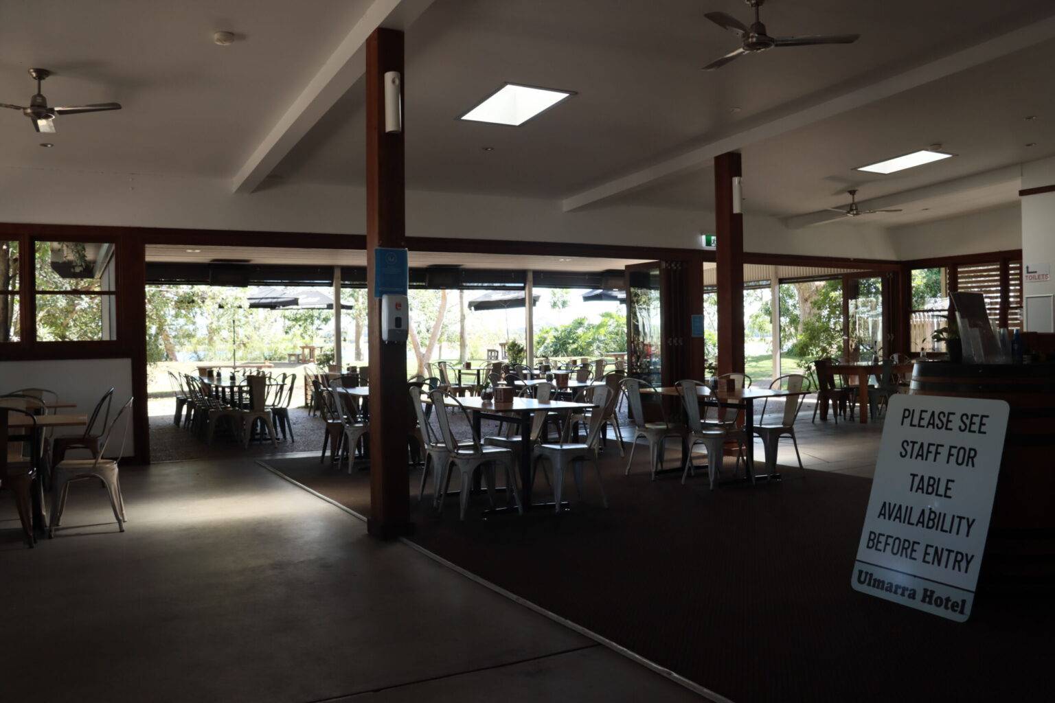 Ulmarra Hotel, New South Wales, Australia - Aussie Hotels, Pubs, Towns.